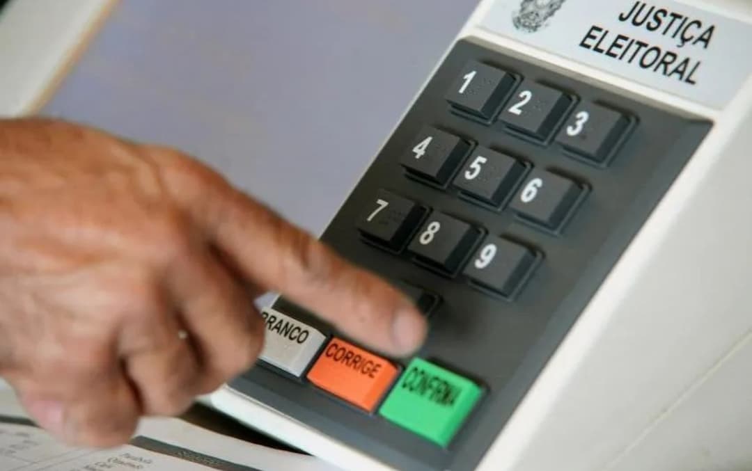 Fundo Eleitoral para 2026 triplica verba do PL em relação a 2022